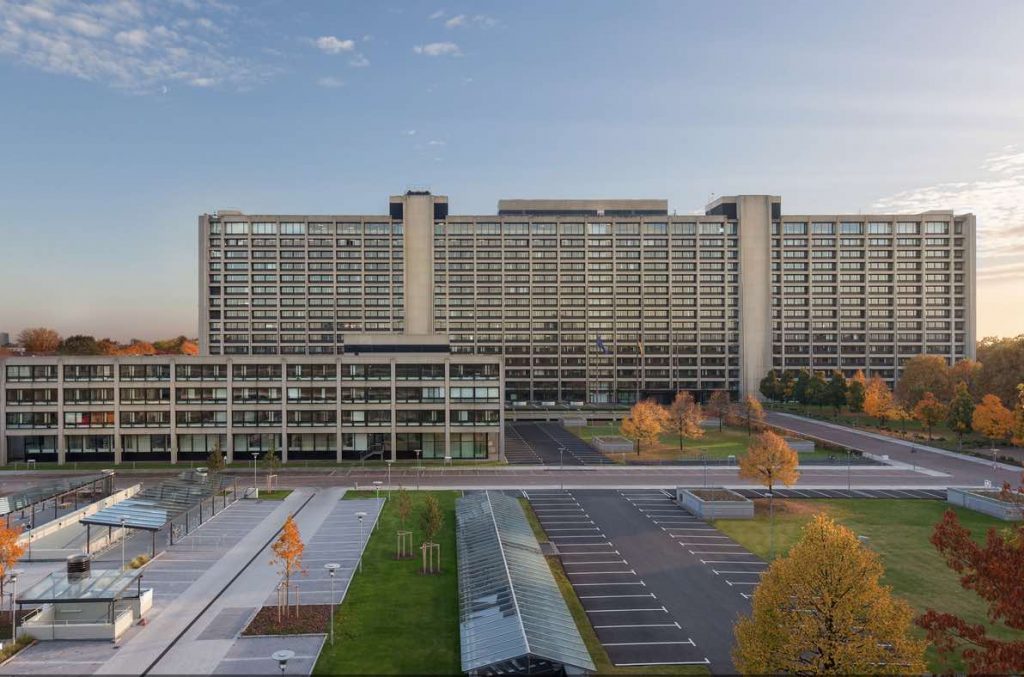 Volker Looman Archive - Reich wie Norwegen